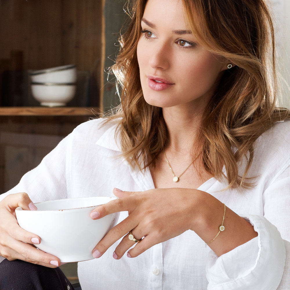 Gold Brilliance Crystal Puck 8mm – Blomdahl Medical Beauty